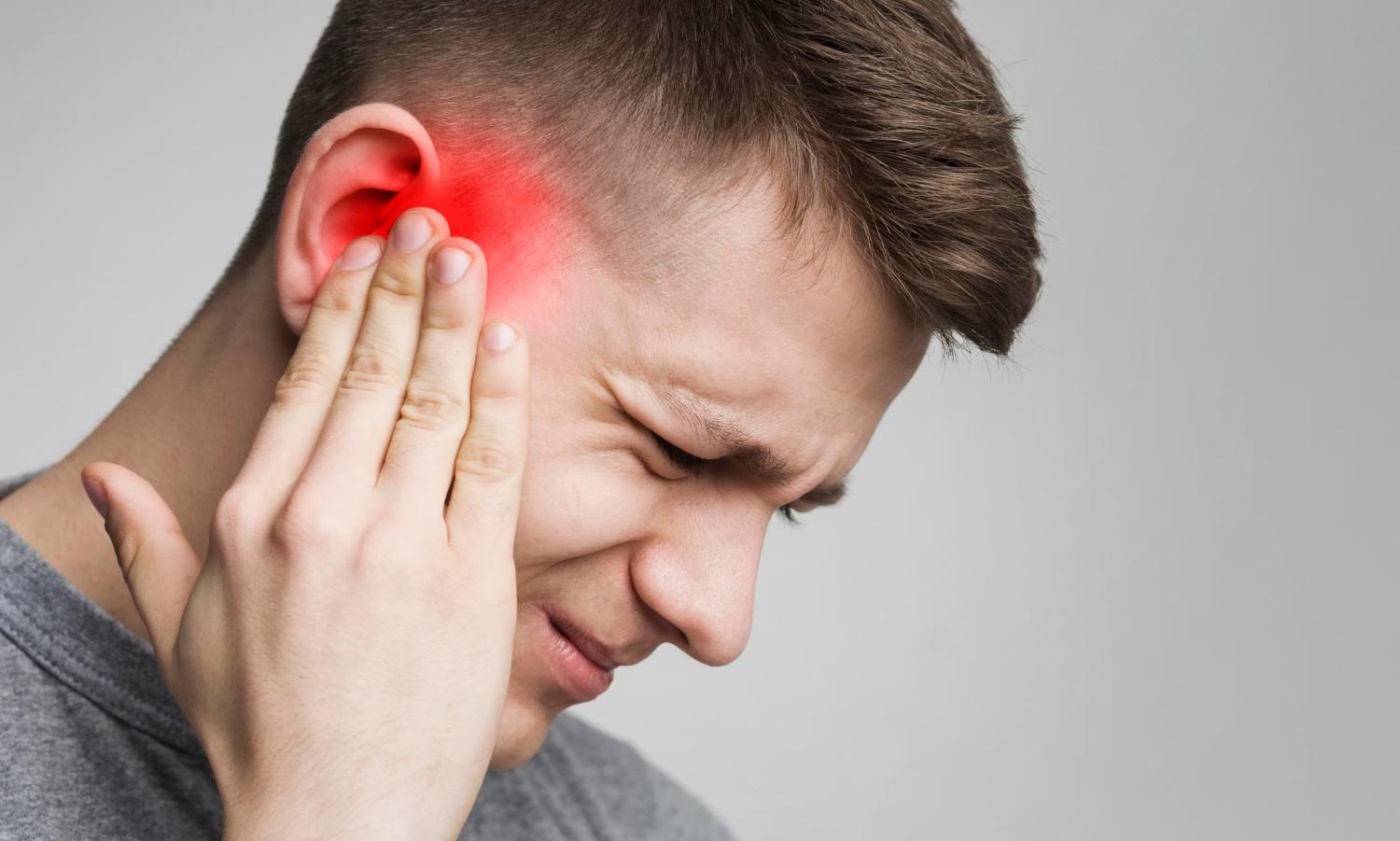 Itchy Ears: Causes, Symptoms, Remedies & Treatment Guide